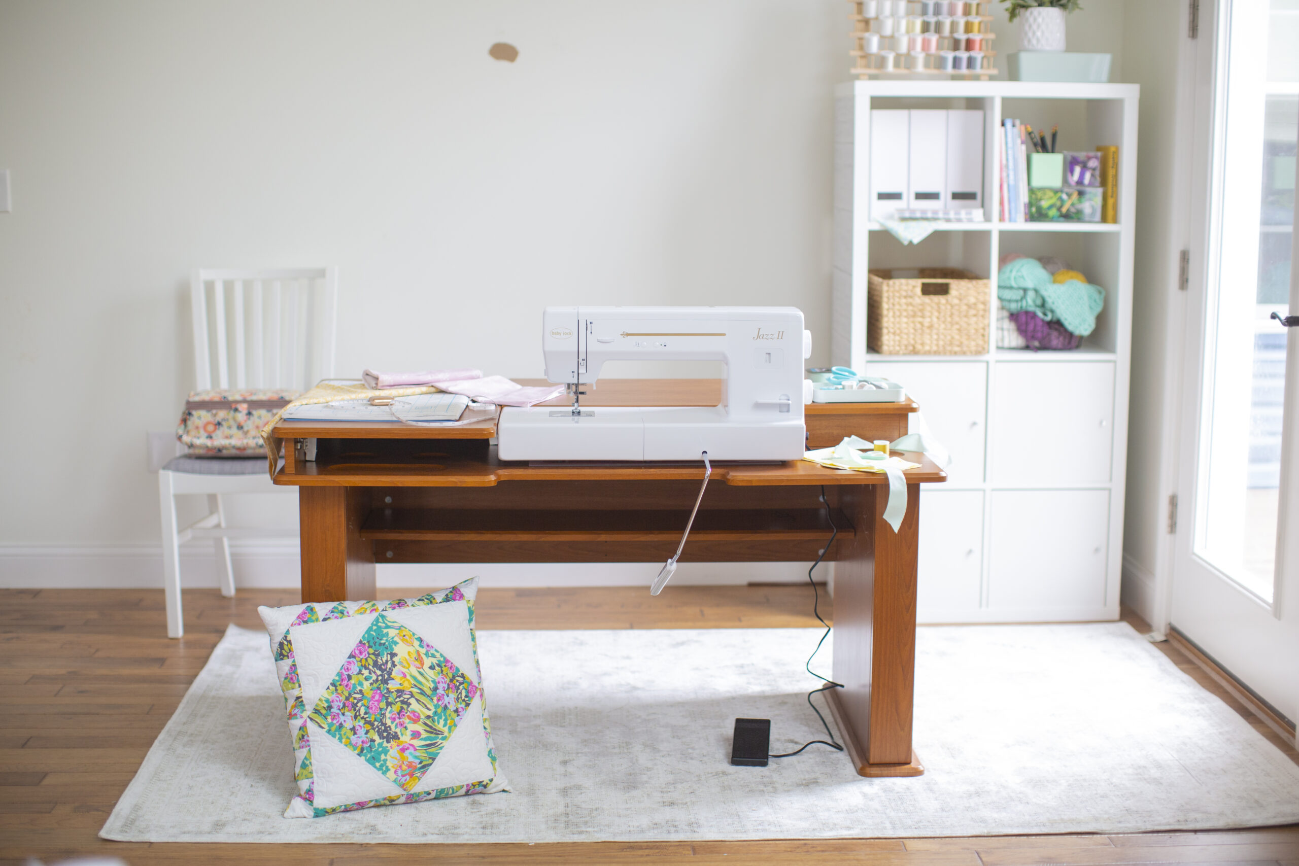 Baby Lock Jazz II Sewing & Quilting Machine W/ Bundle