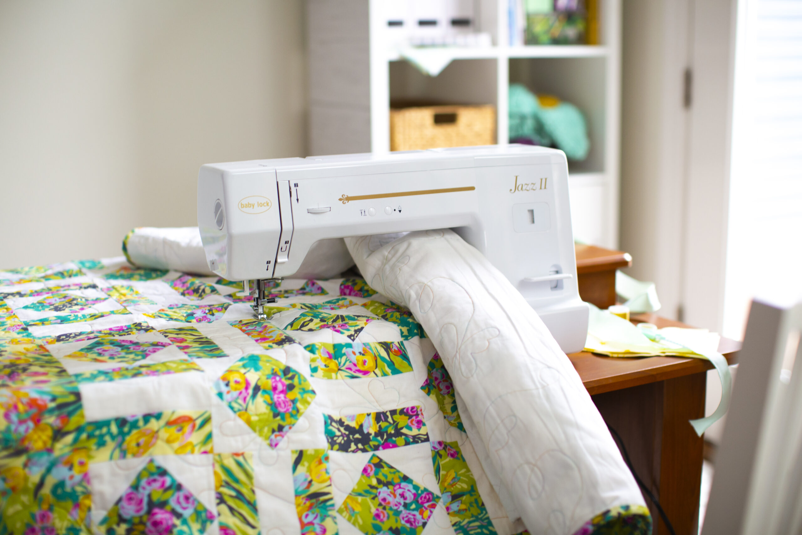 Baby Lock Jazz II Sewing & Quilting Machine W/ Bundle