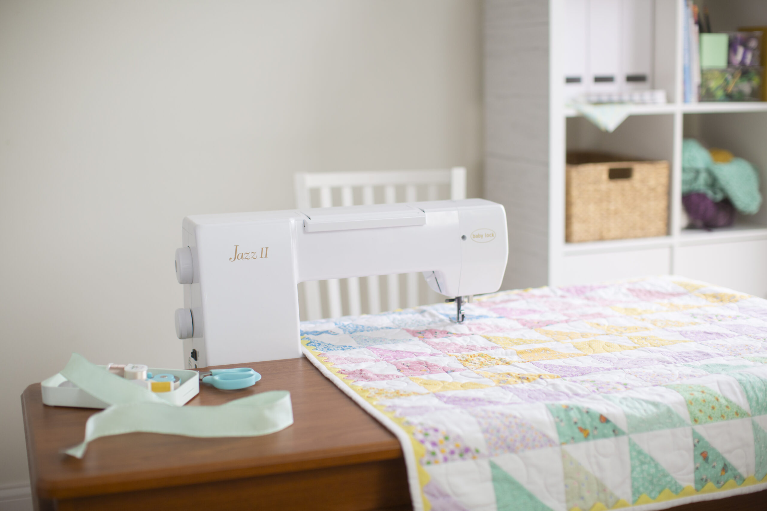 Baby Lock Jazz II Sewing & Quilting Machine W/ Bundle