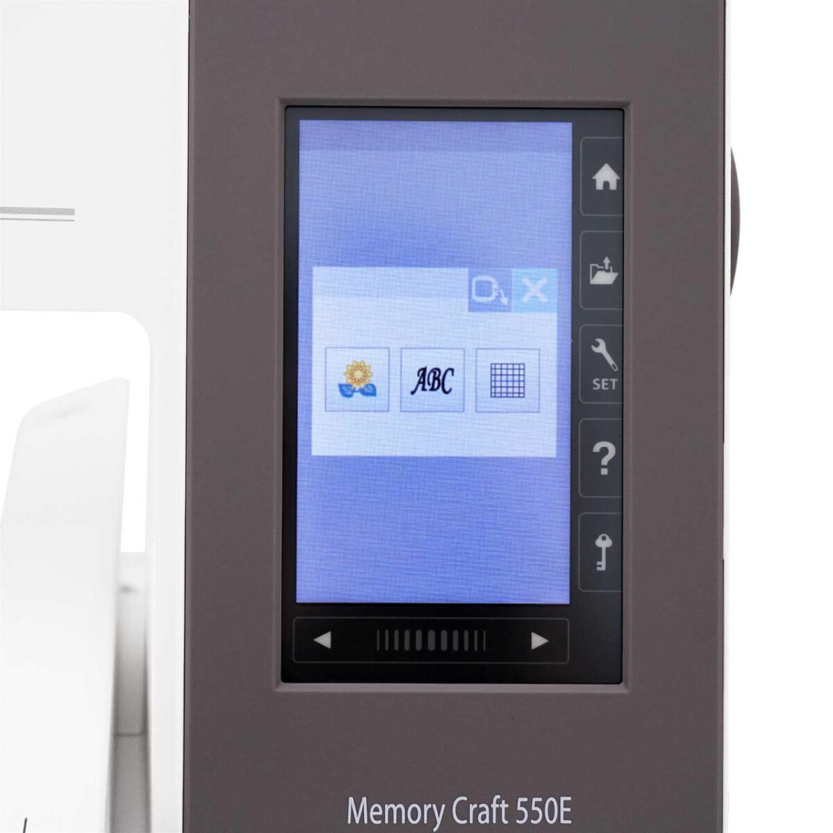 Janome Memory Craft 550E - Embroidery Machine