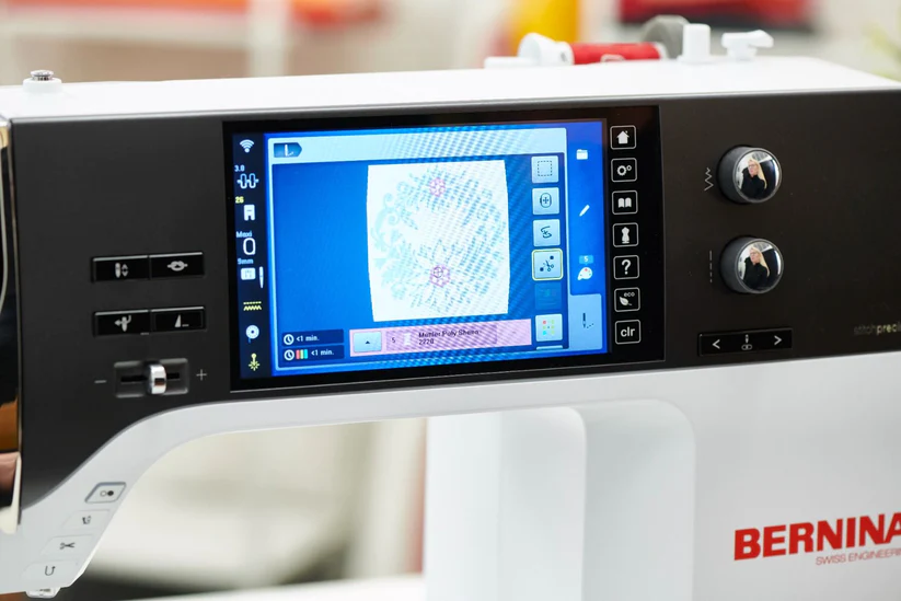 Bernina 790 PRO Computerized Combo Machine