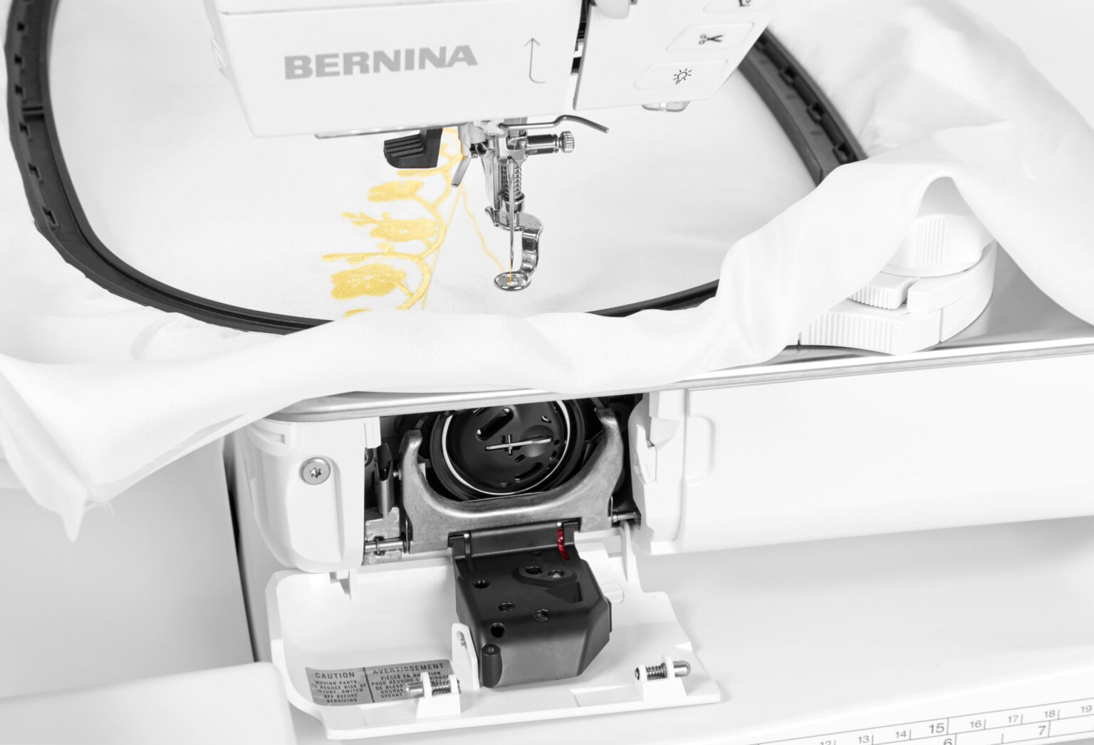 BERNINA 700 E - Embroidery Machine