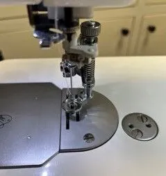 Janome Heavy Duty Darning Foot with Plate - 767827009