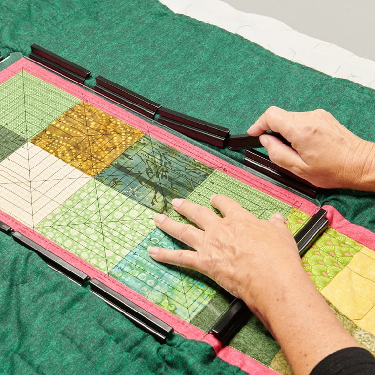 BERNINA Medium Border Clamp Embroidery Hoop